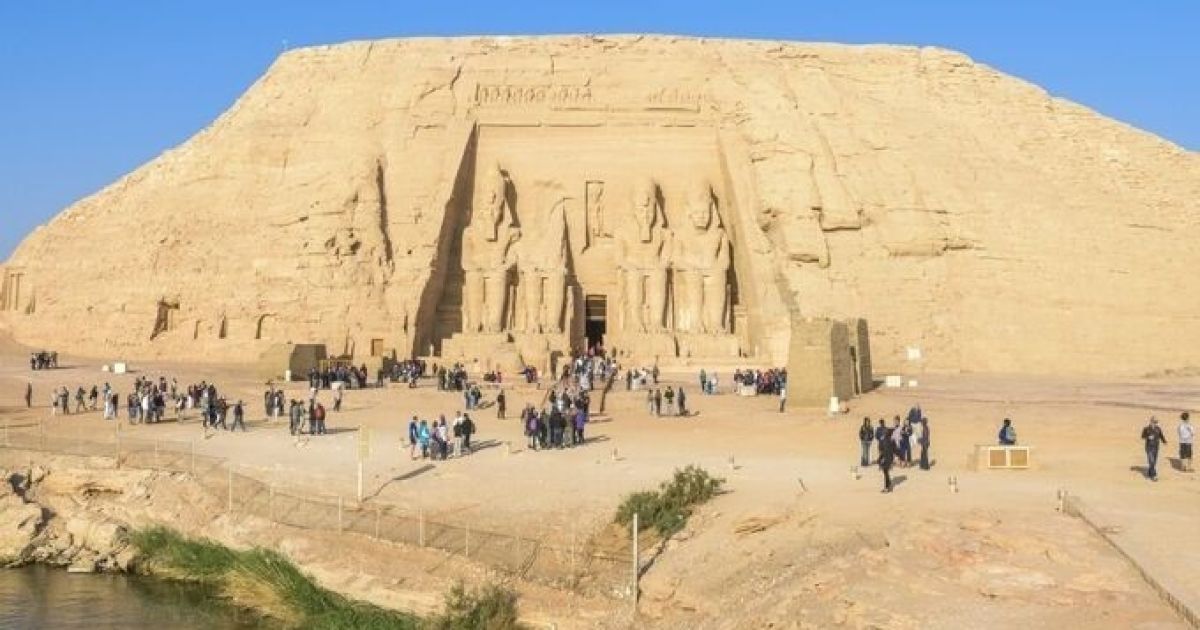 The Seven Wonders of the World Explained Clearly