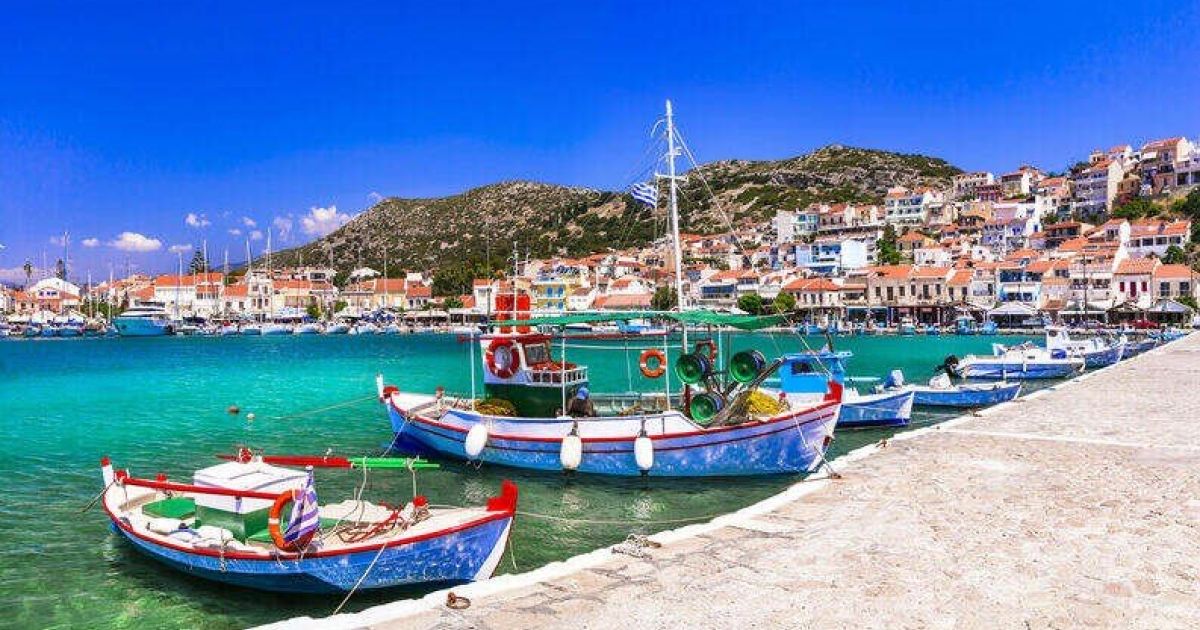 Greek Tourism: Landmarks, Food, Scenic Views | Magnificent Travel